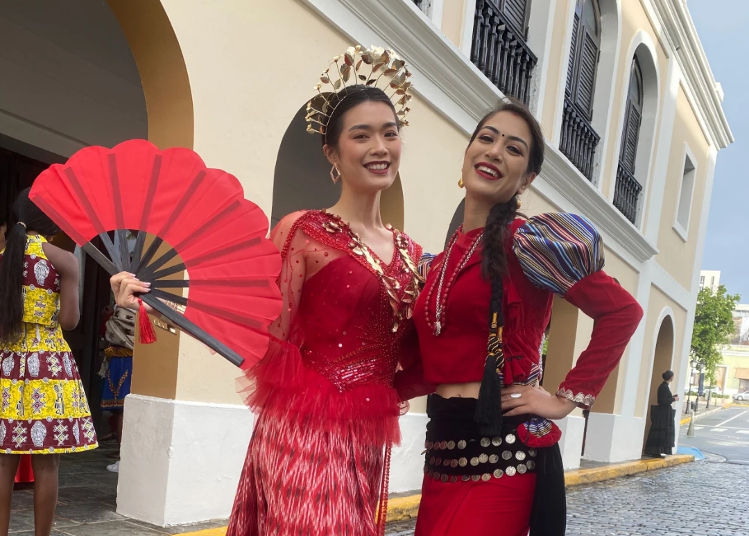 Potret Cantik Carla Yules, Gadis Sulawesi Selatan yang Berhasil ...