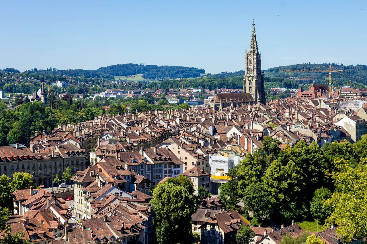 5 Destinasi Wisata Terkenal di Negara Swiss, Mulai dari Wisata ...