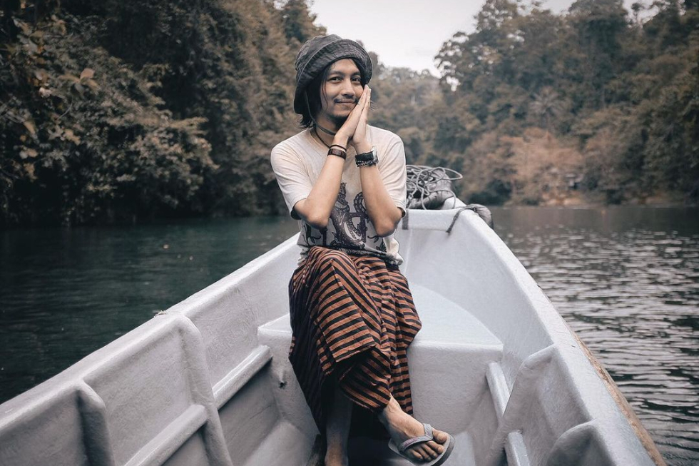 5 Fakta Unik dan Profil Fiersa Besari yang Isi Panggung X Factor ...