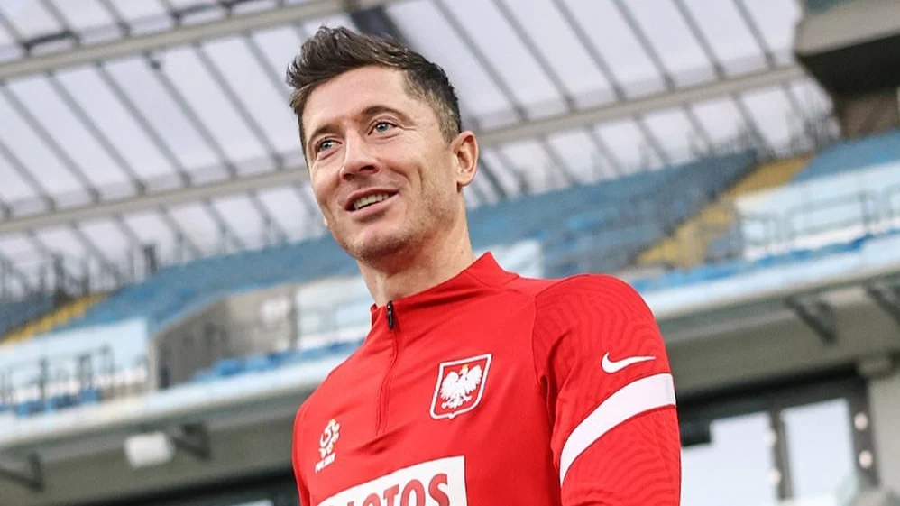 4 Fakta Robert Lewandowski, Striker Termahal di Dunia yang Bermain di ...