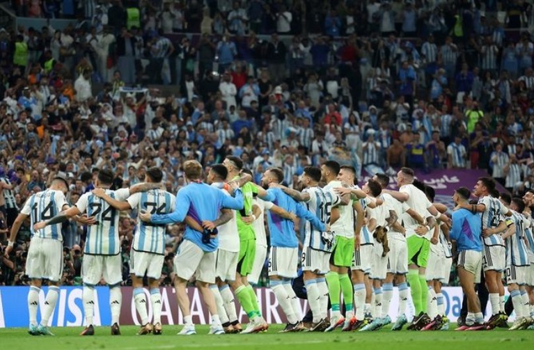 Peluang Argentina Juara Piala Dunia 2022 Qatar: Kerja Sama Messi dan ... Peluang Argentina Juara Piala Dunia 2022 Qatar: Kerja Sama Messi dan ...