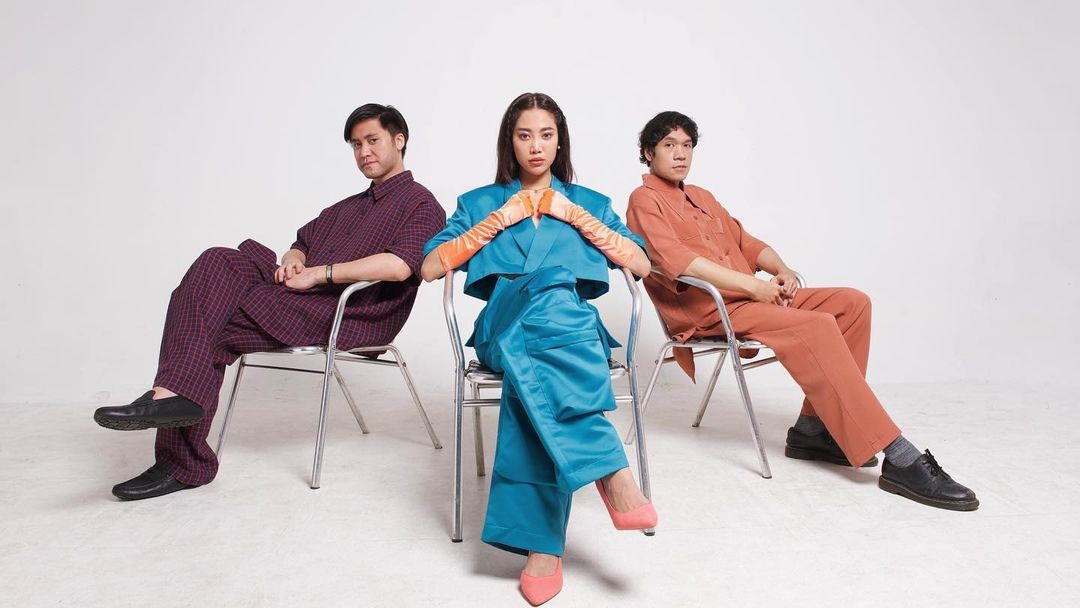 Kevin Aprilio Bantah Gosip Widi Tinggalkan Vierratale: Handphone Widi ...