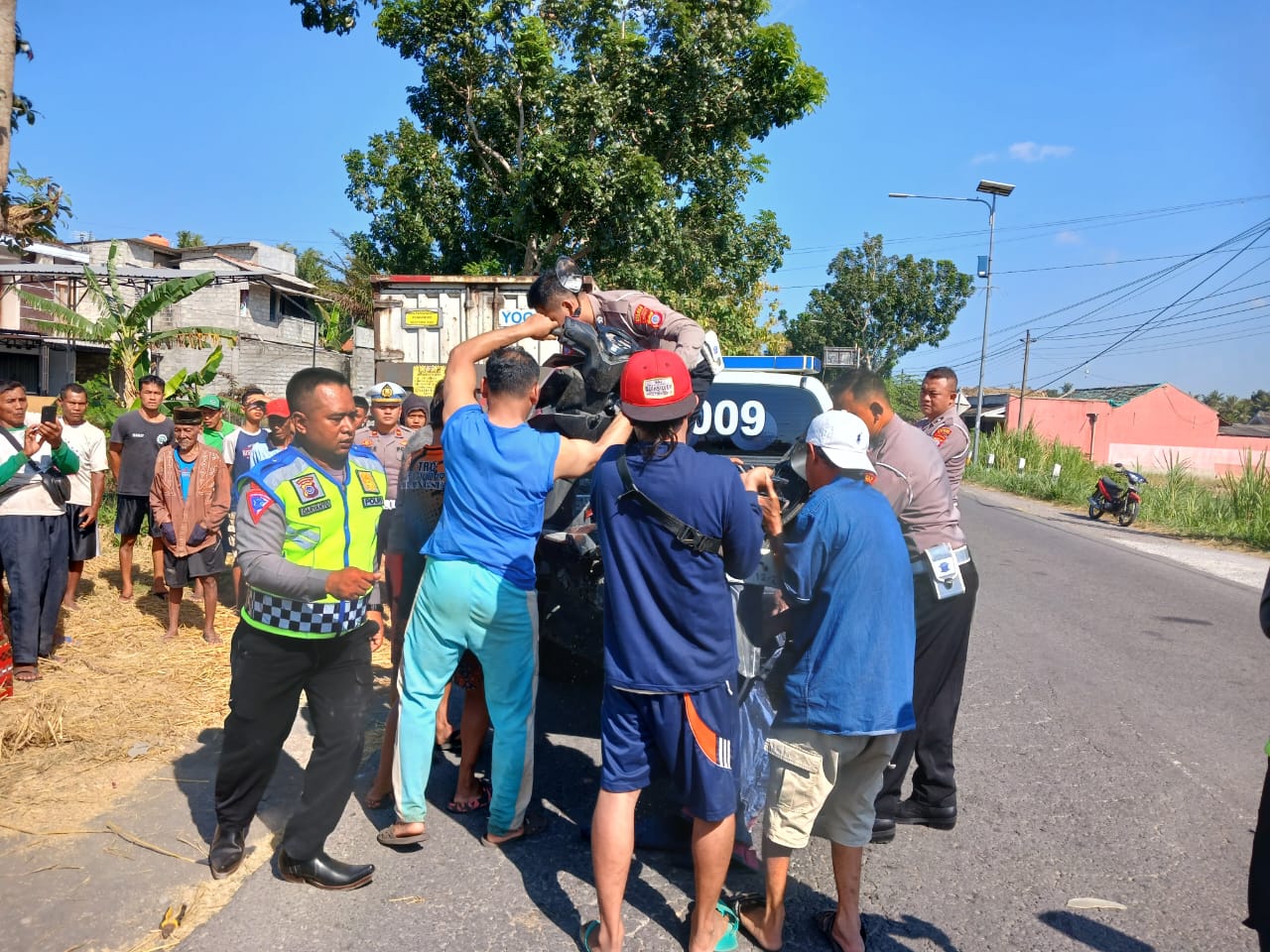Kecelakaan Maut Di Jalan Daendels Kulon Progo Dua Orang Warga
