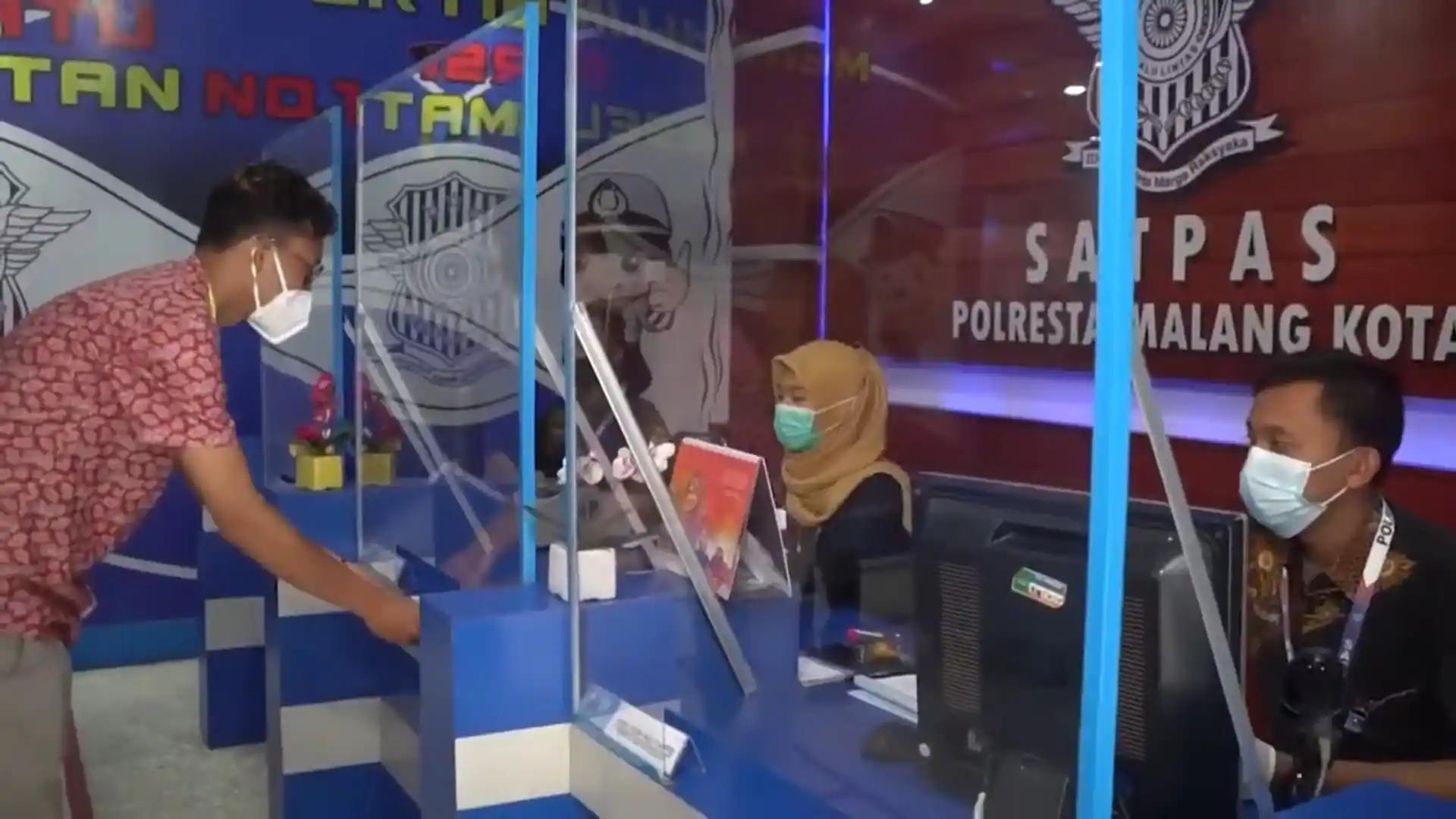 Pelayanan Satpas Kota Malang Tutup, Pemohon SIM yang Masa Berlakunya ... Pelayanan Satpas Kota Malang Tutup, Pemohon SIM yang Masa Berlakunya ...
