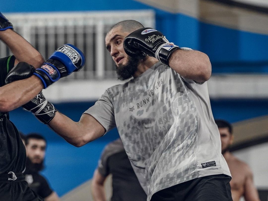 Jelang UFC 302: Islam Makhachev Akan Habisi Dustin Poirier di Ronde ke ...