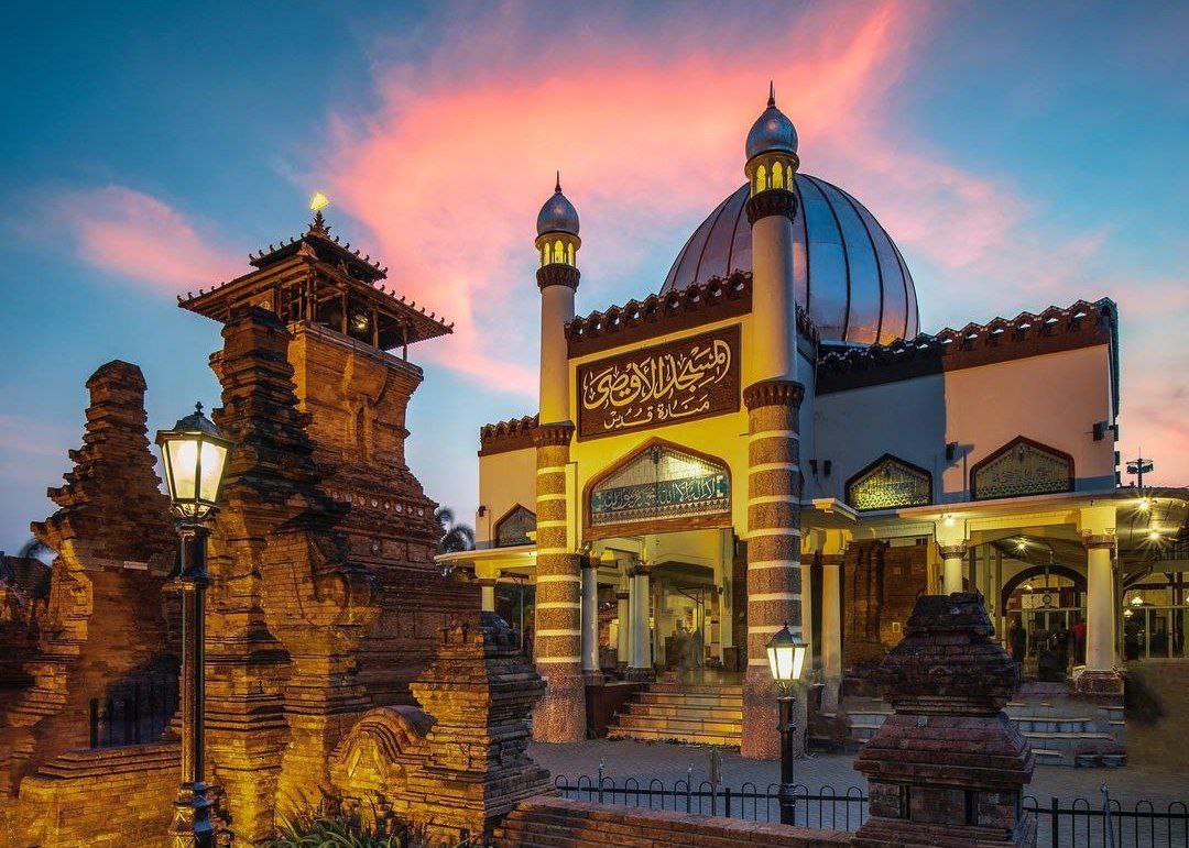 3 Rekomendasi Wisata Religi di Jawa Tengah, Destinasi yang Pas Jelang ...